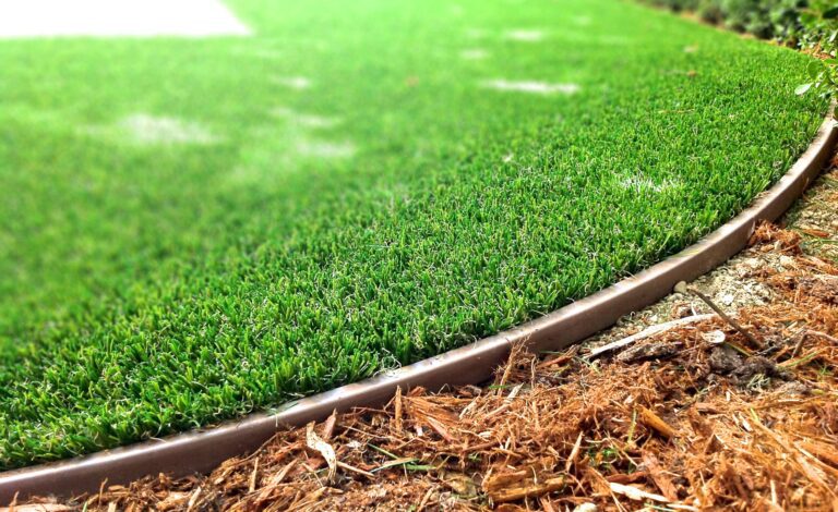 Wonder Edge Artificial Turf Edging System - Artificial Turf Supply